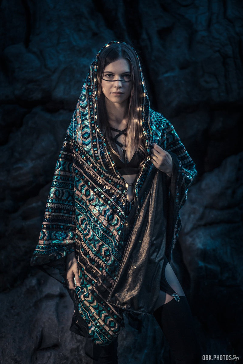 LED Tribal Shaman Cape (Turquesa) | Tribal Festival Clothing