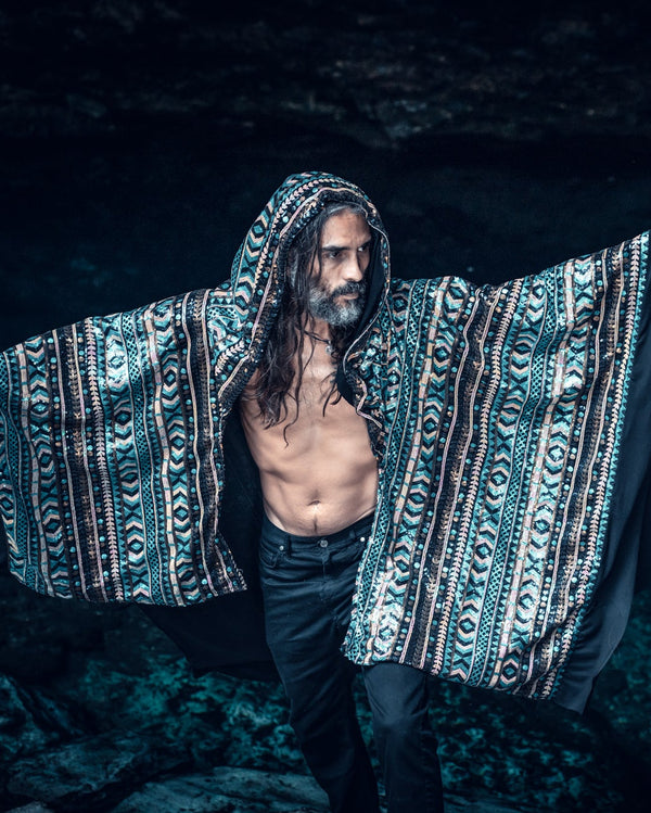 LED Tribal Shaman Cape (Turquesa) | Tribal Festival Clothing